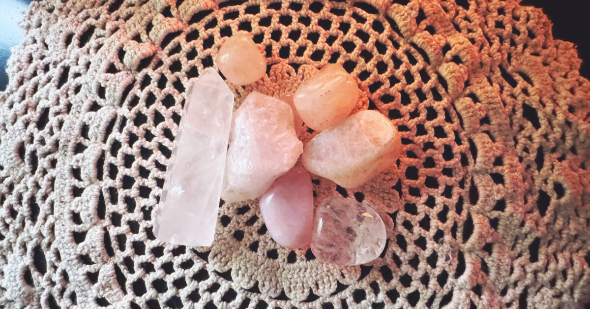 7 Crystals for Feminine Energy - Dwell in Magic®