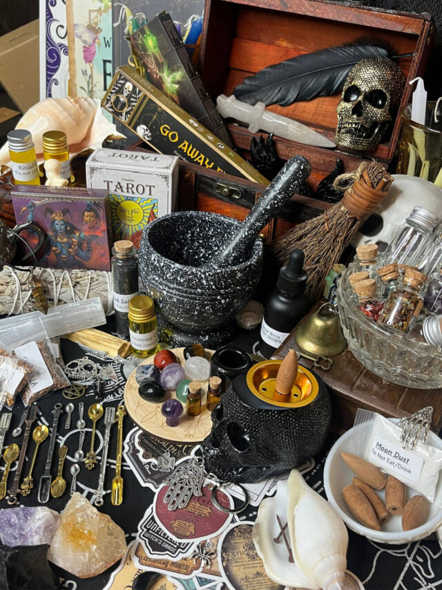 A Magickal Gift Guide for Witchy Gifts - Dwell in Magic®
